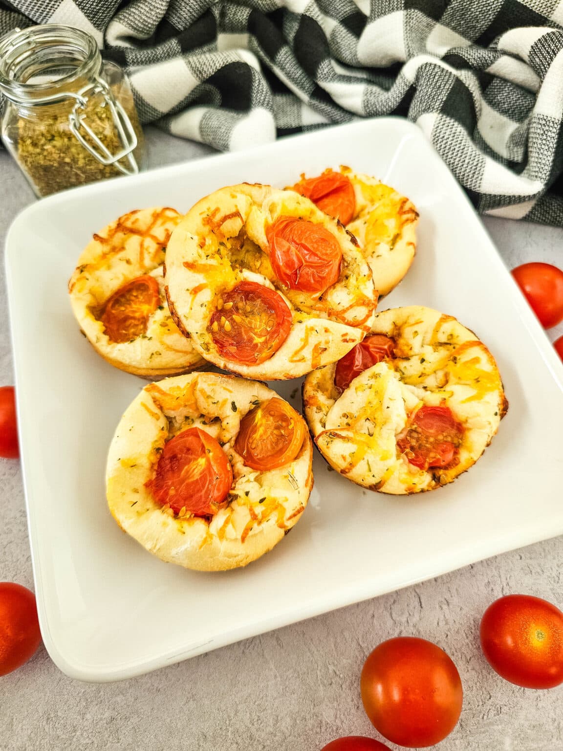Cheesy Tomato Focaccia Rolls for a Snack! - Bite-Sized Bash