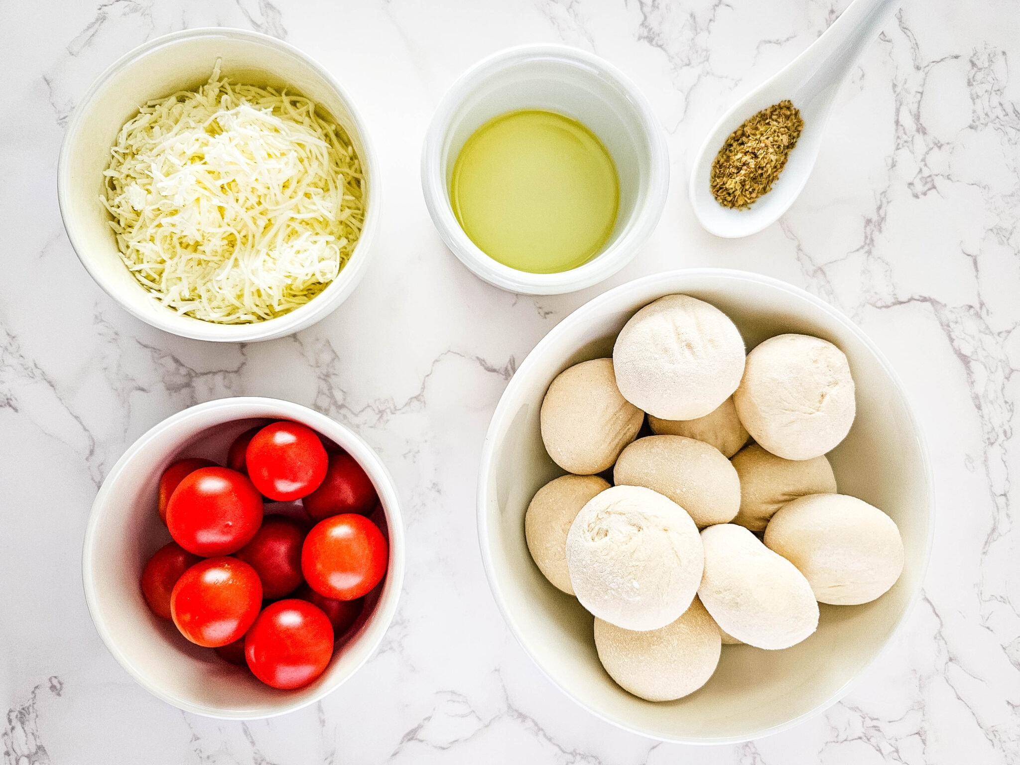 Cheesy Tomato Focaccia Rolls for a Snack! - Bite-Sized Bash