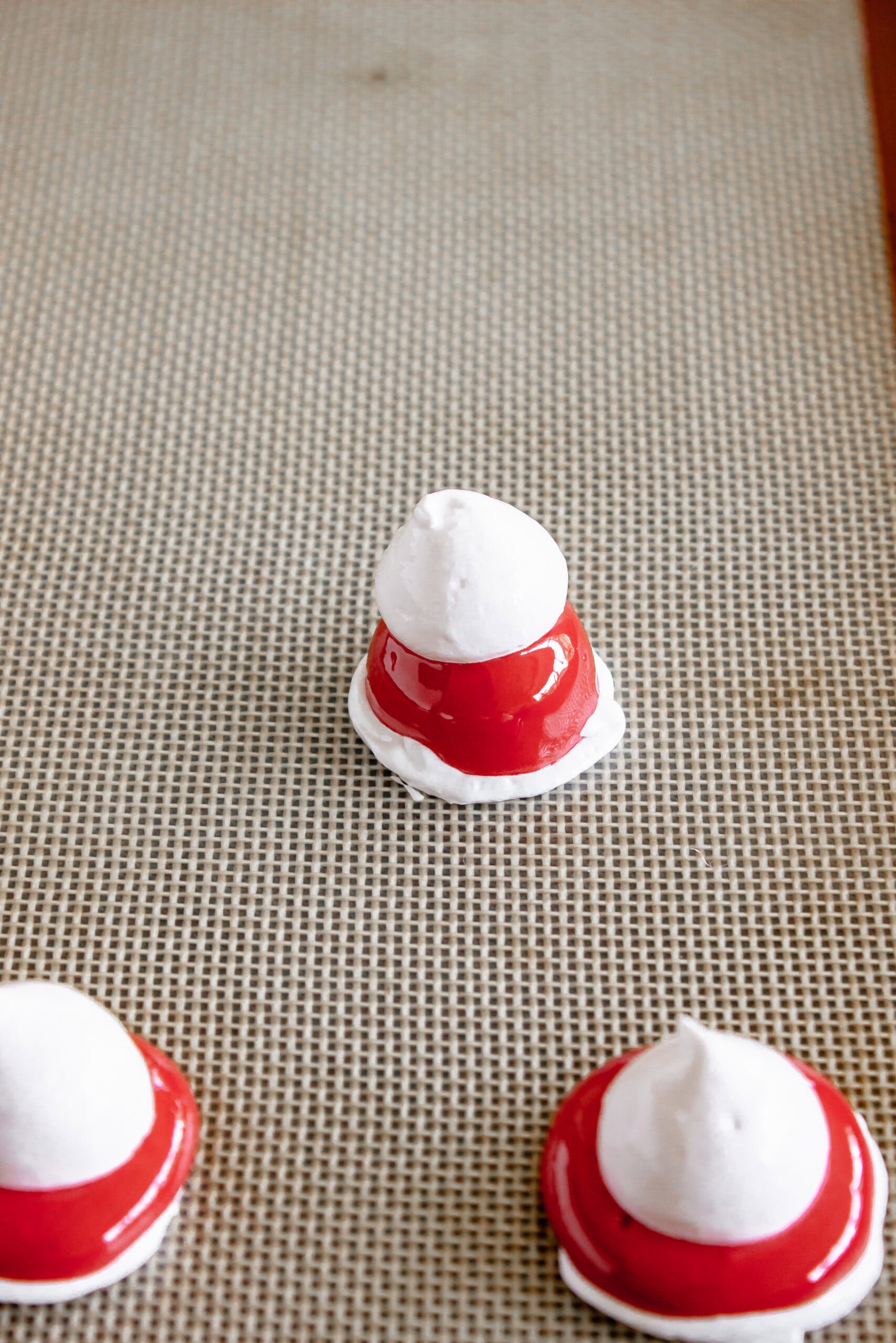 Santa Claus Meringue Cookies - Bite-Sized Bash