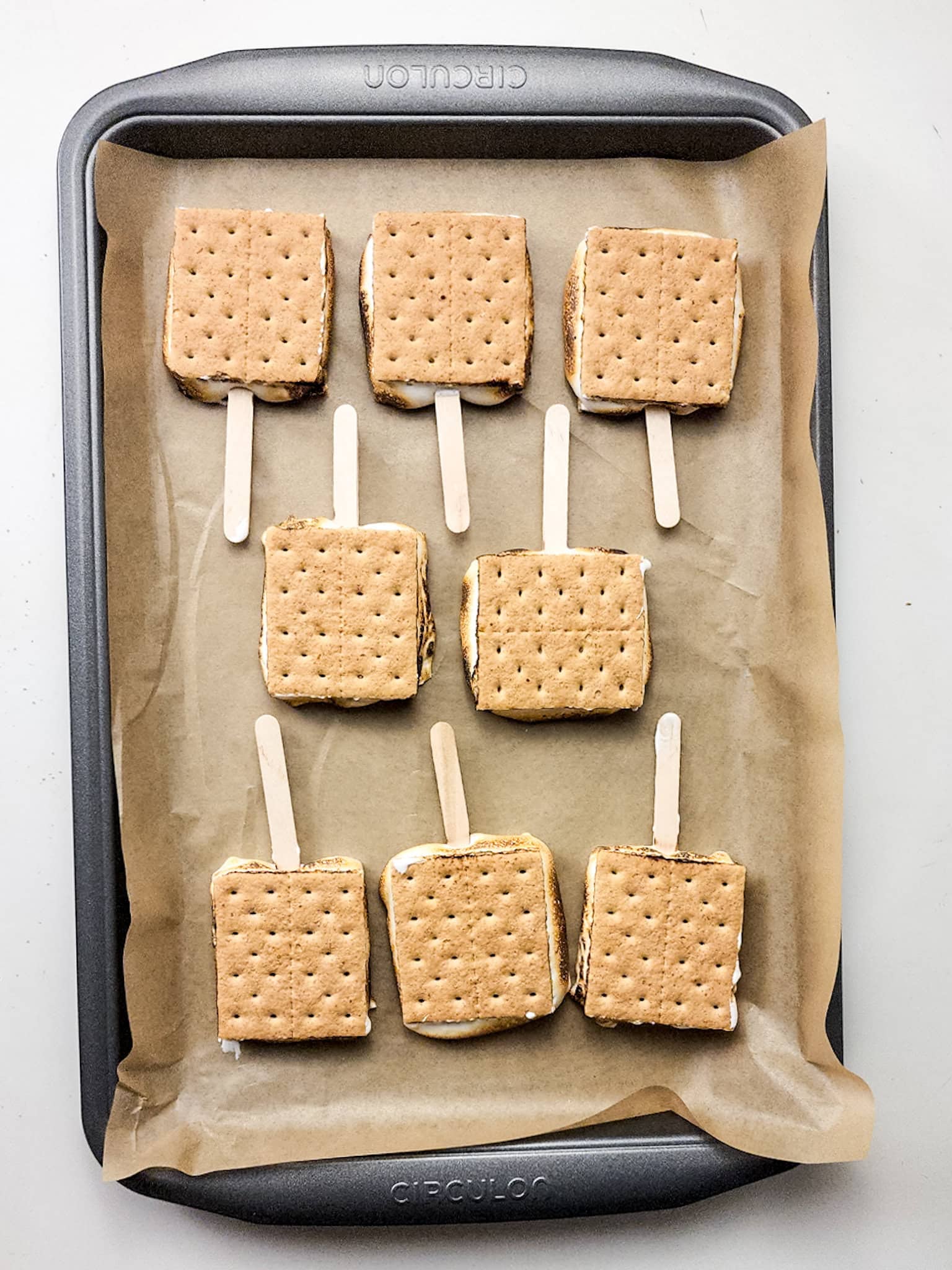 Grab-and-Go S'mores Dessert Pops - Bite-Sized Bash