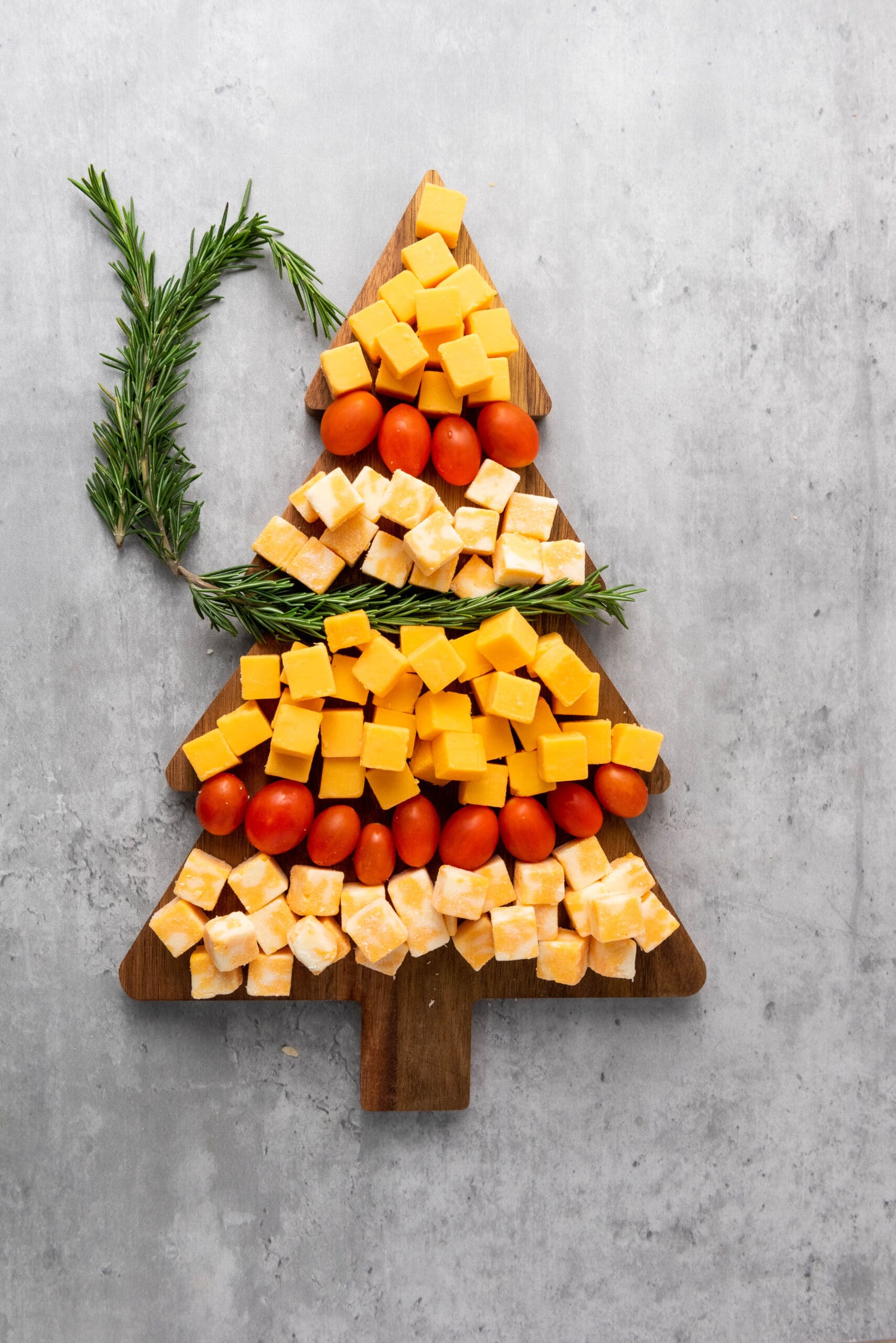 Christmas Tree Cheese Platter - Bite-Sized Bash