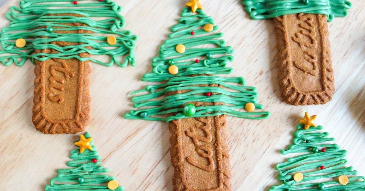 Biscoff Chocolate Christmas Trees - Bite-Sized Bash