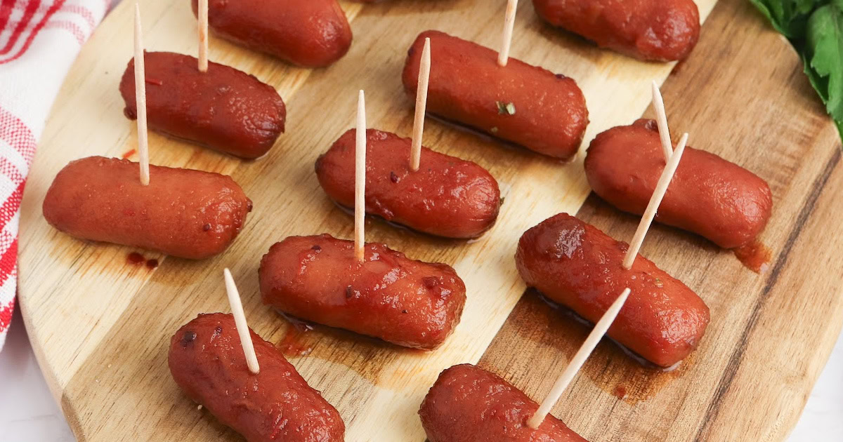 Crockpot Cranberry Cocktail Sausages - Bite-Sized Bash