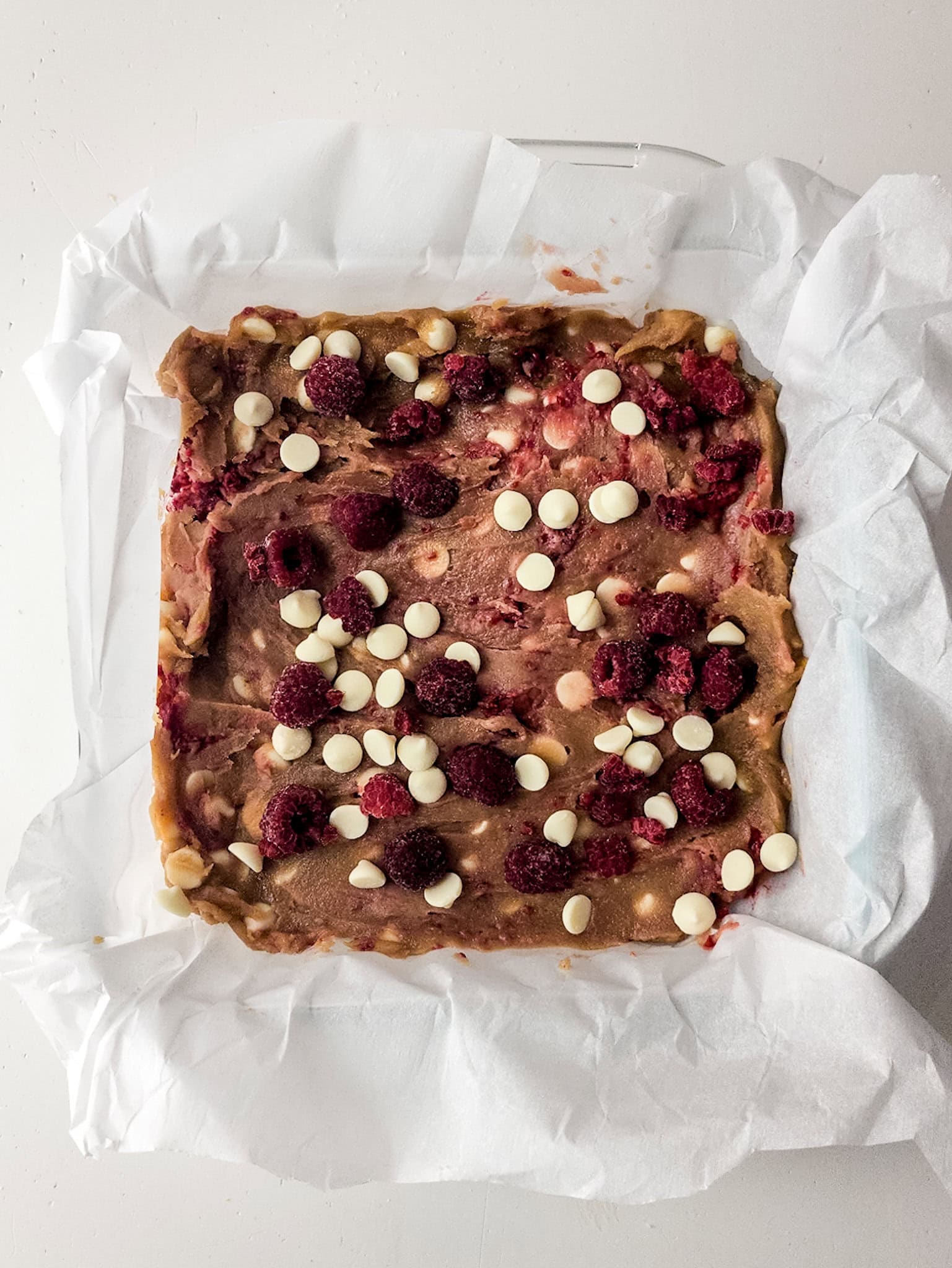 Decadent Raspberry and White Chocolate Squares - Bite-Sized Bash