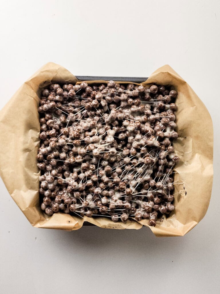 Marshmallow Cocoa Puff Brownies: The Perfect Combination of Fudge and ...