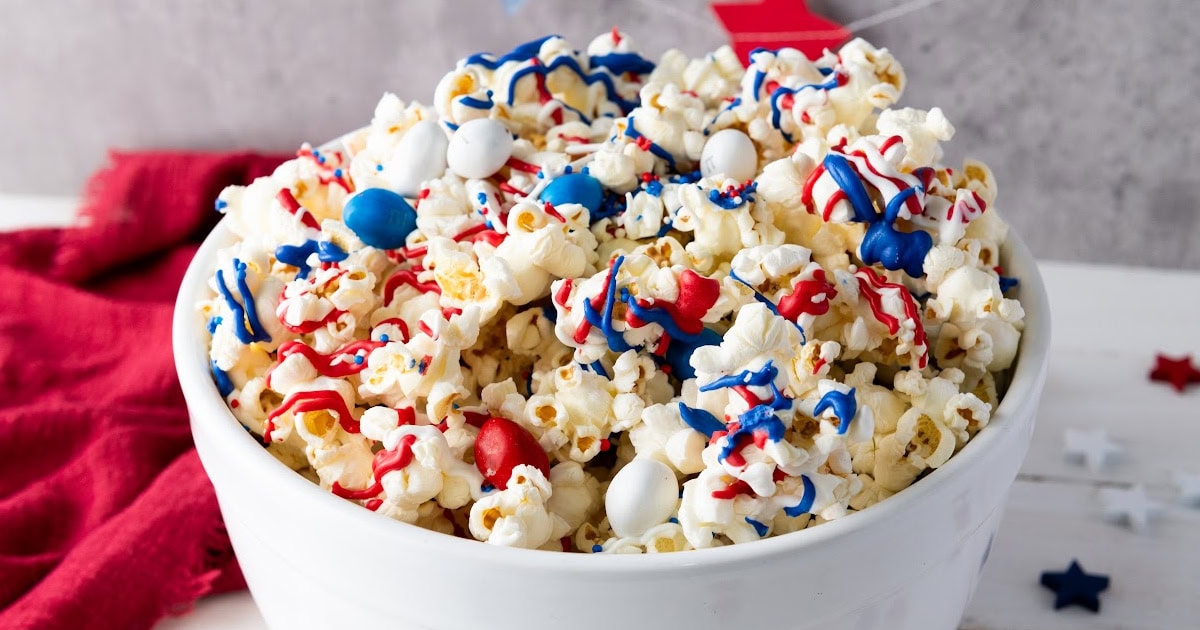 Patriotic Popcorn - Bite-Sized Bash