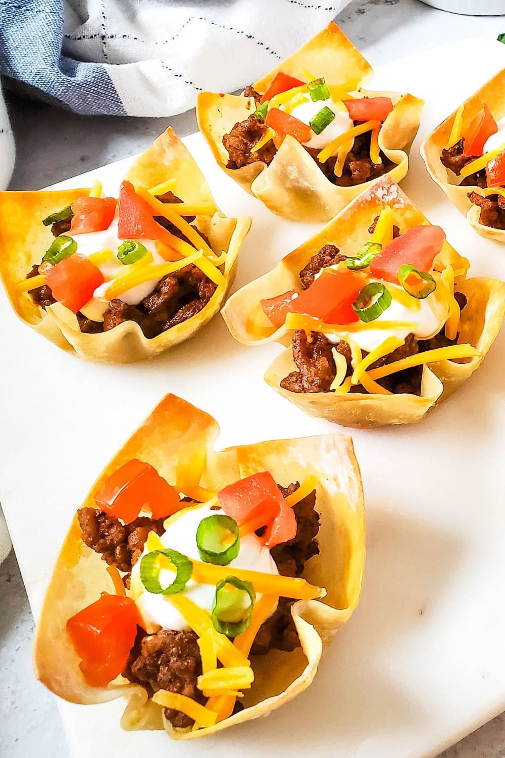 30+ Easy-to-Travel Finger Food Appetizers That Will Steal the Show ...