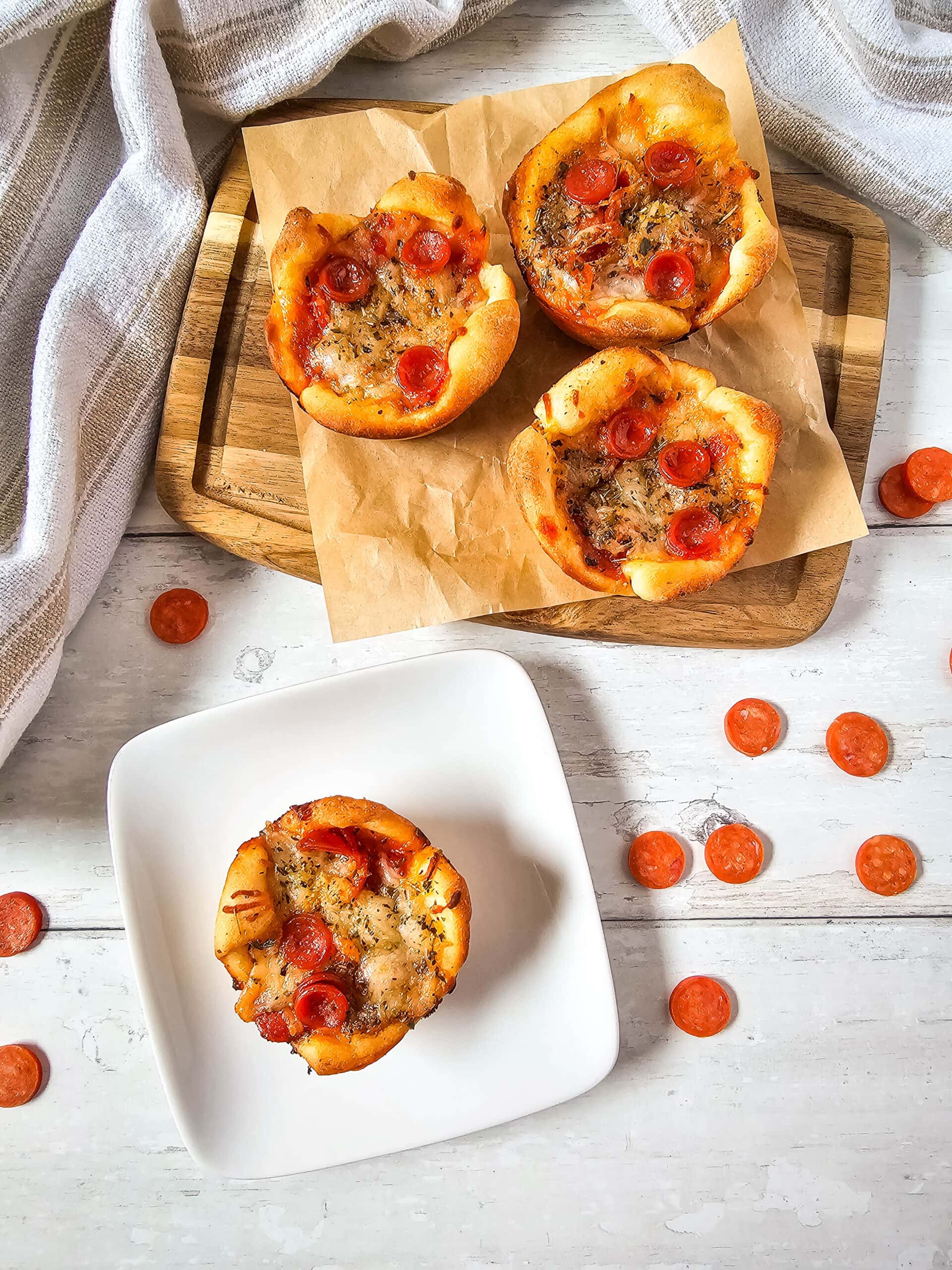 Easy-to-Make Pepperoni Pizza Puffs Recipe - Bite-Sized Bash