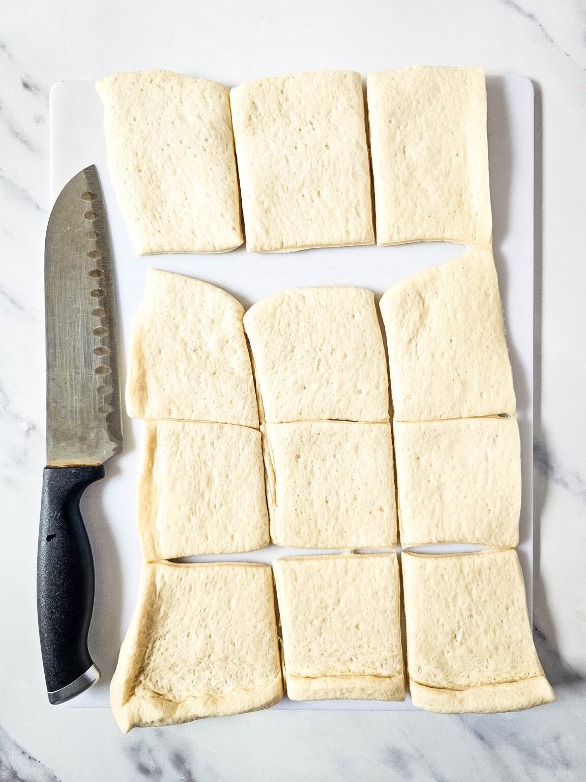 Easy-to-Make Pepperoni Pizza Puffs Recipe - Bite-Sized Bash