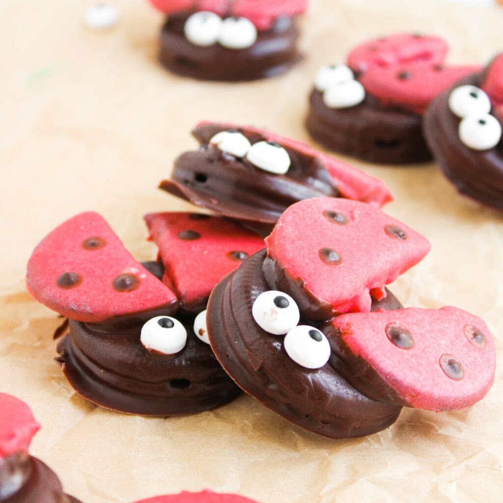 Chocolate Covered Oreo Easter Nests for a Fun Sweet Treat - Bite-Sized Bash