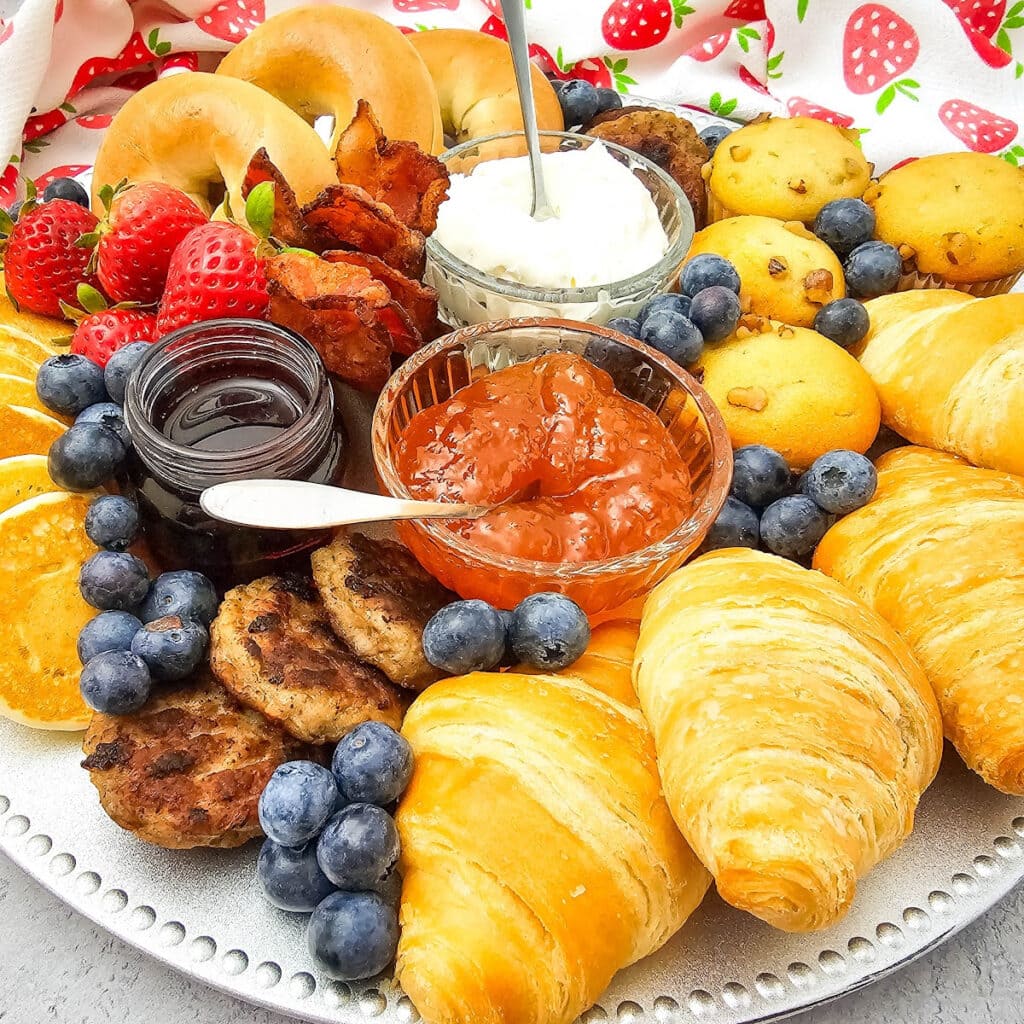 10+ Cold Pinwheel Recipes for Quick Appetizers - Bite-Sized Bash