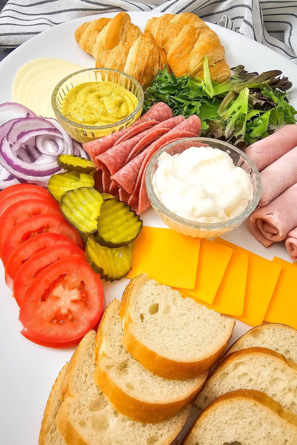 30 Best Girls Night Snacks + Apps to Try - Bite-Sized Bash